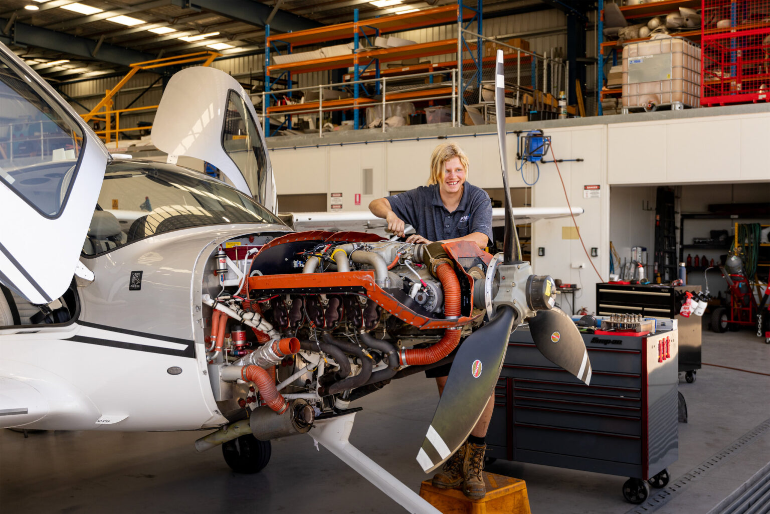 Aircraft Engineer Training Courses & Apprenticeships